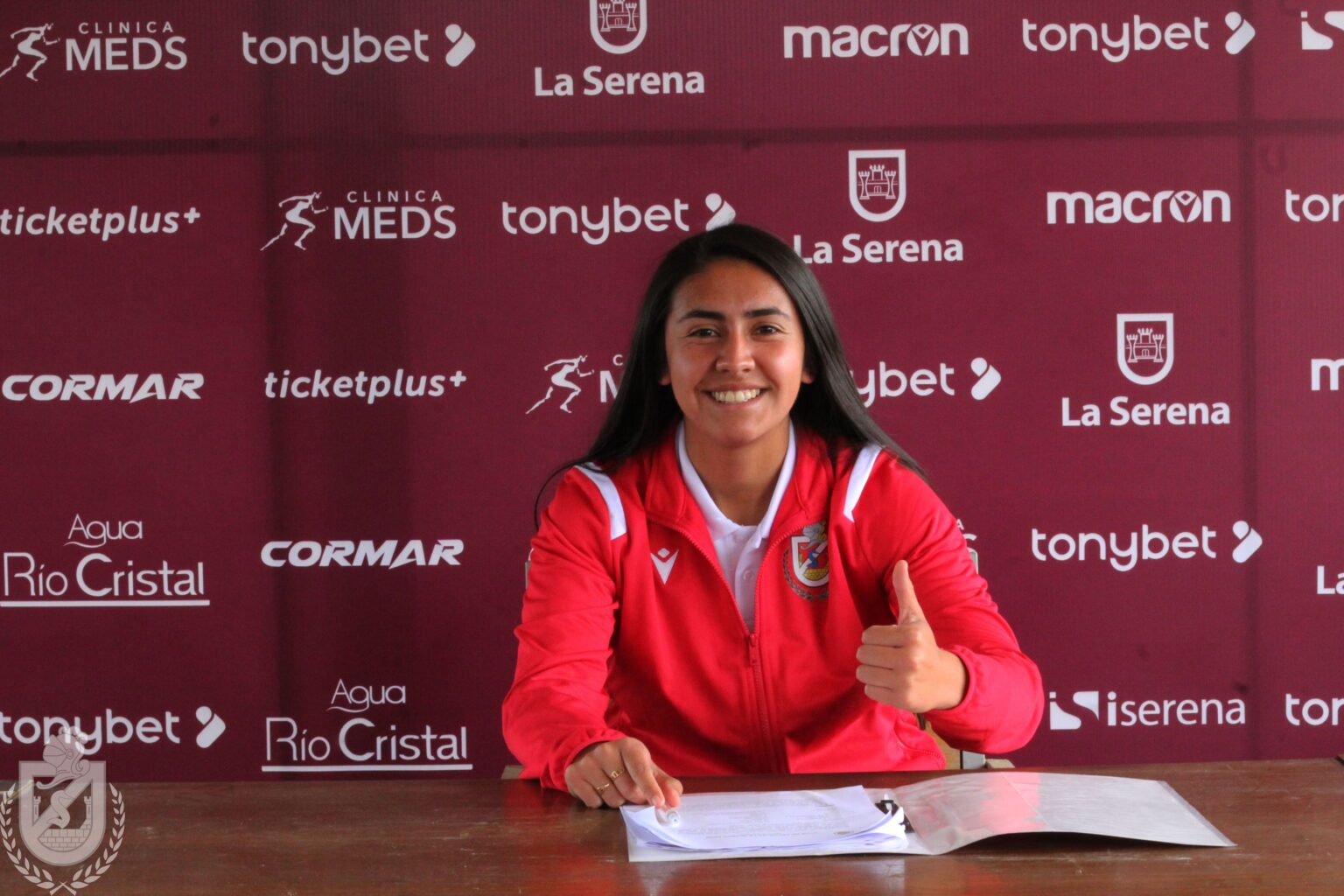 RADIOGRAFÍA GRANATE: LAS PRIMERAS NUEVE JUGADORAS CON CONTRATO EN LA HISTORIA DEL FUTBOL ...